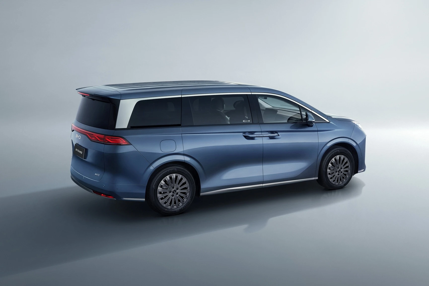 BYD M9 Giá Lăn Bánh Bao Nhiêu? Đánh Giá Chi Tiết MPV Hạng Thương Gia Có ...